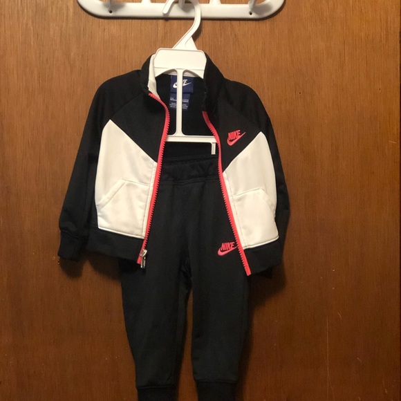 Nike | Matching Sets | Nike Sweat Suit | Poshmark